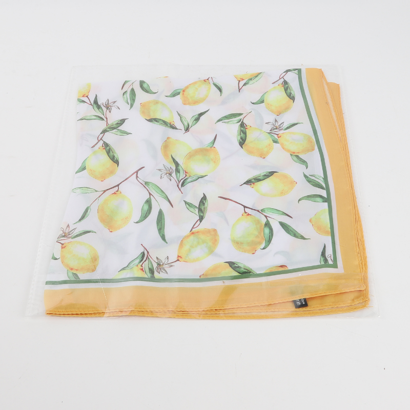 Pañuelo Diseño Limón – Pia Copello Store